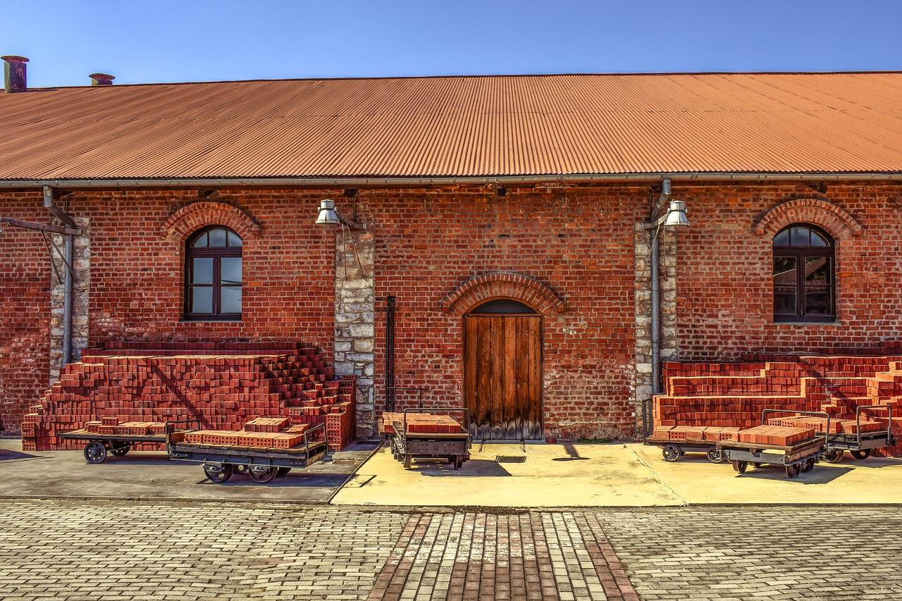 Senoji gamykla,pramoninis,pastatas,plytų gamykla,stogo čerpių fabrikas ...