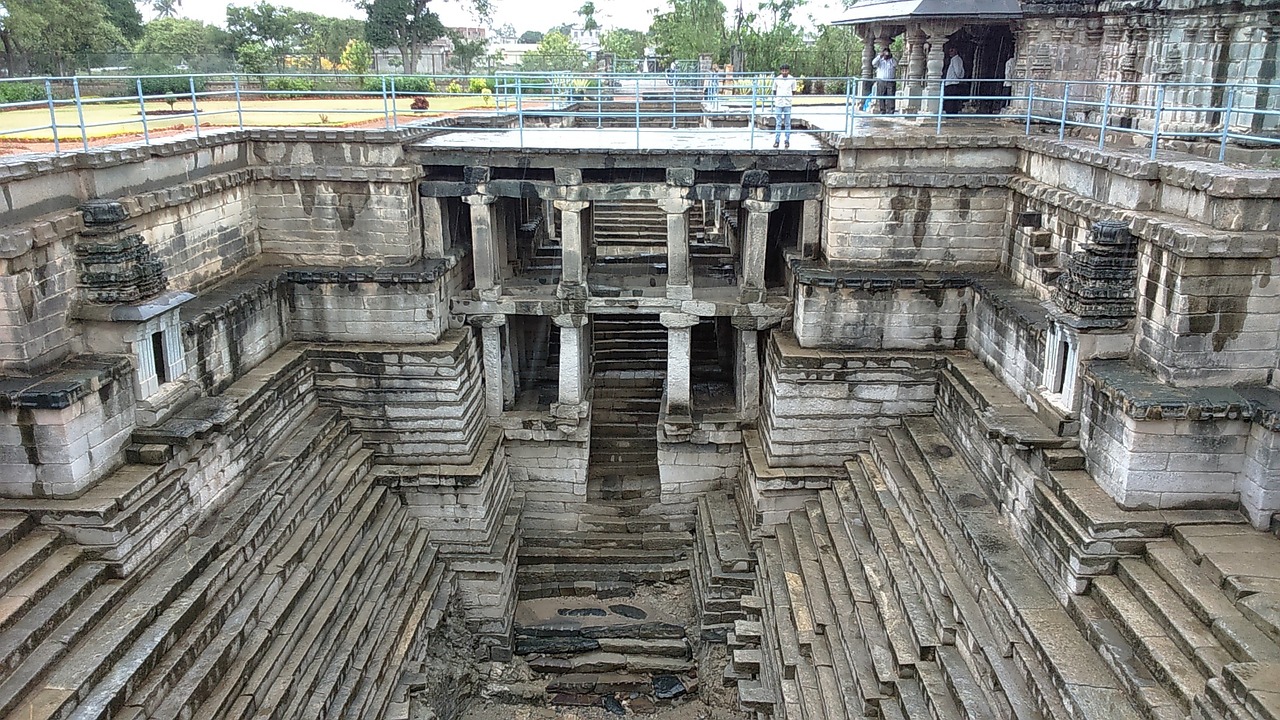 Stepwell,muskin bhanvi,manikesvara šventykla,architektūra,religija ...